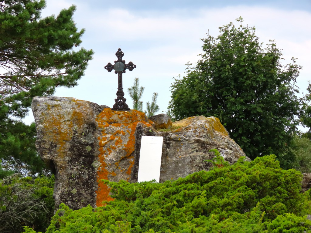 Hans Hästbacka: Tre kors i Närpes skärgård | MegaMedia